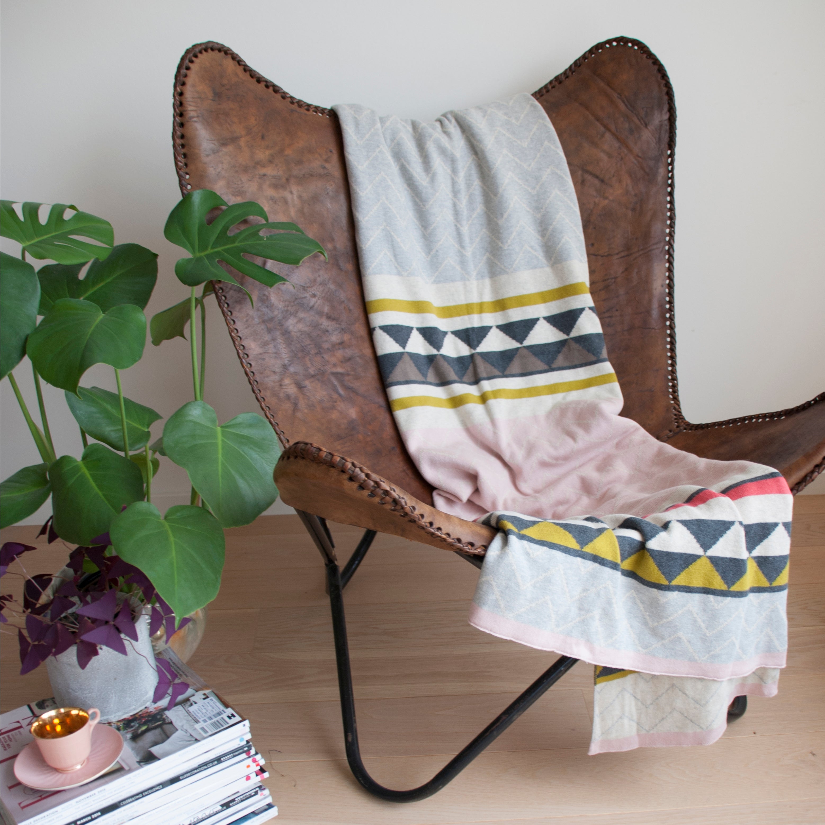 Outlet – Funky Doris